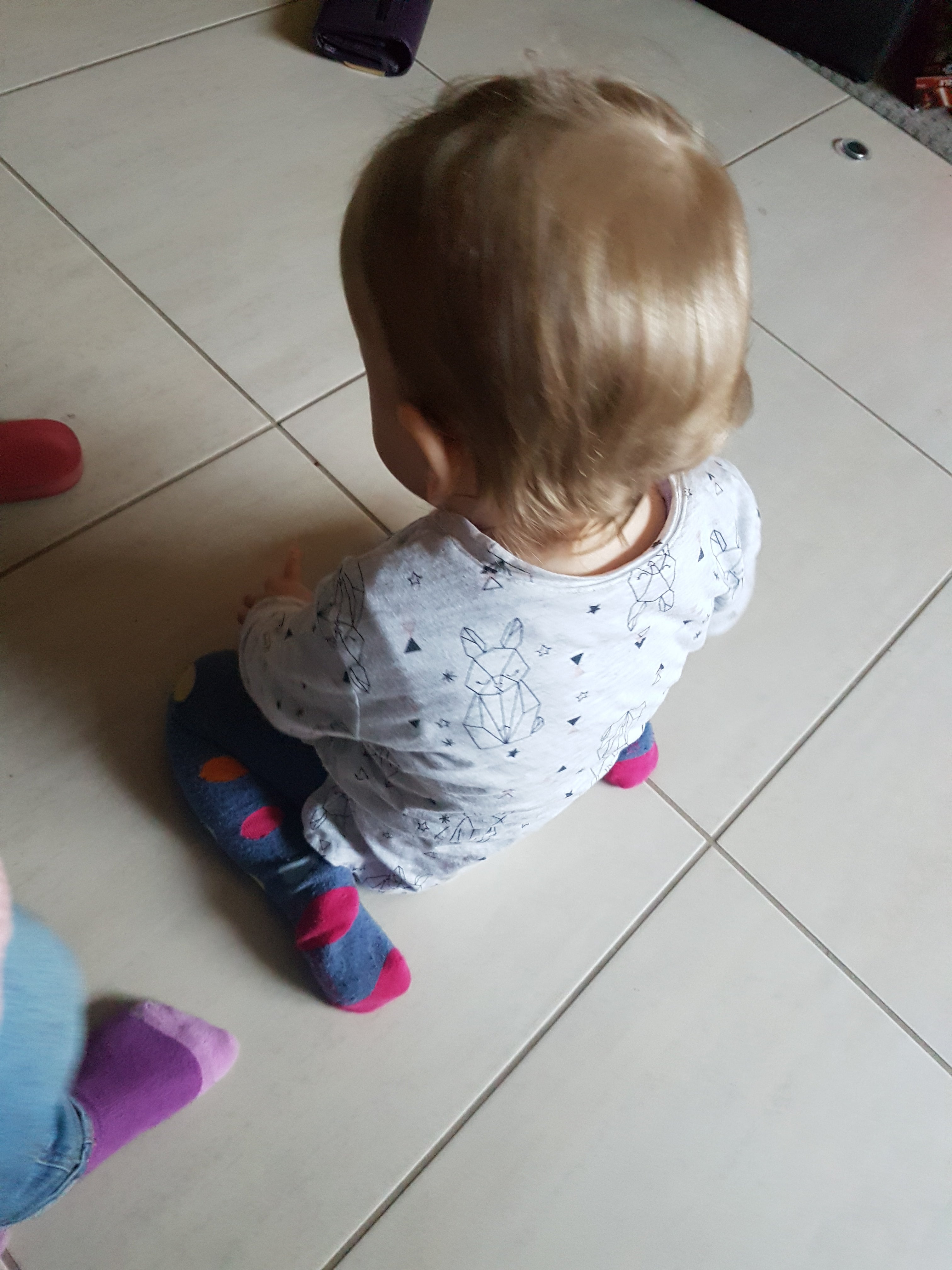 What is w-sitting? How to reduce w-sitting for preschoolers – Play Move ...